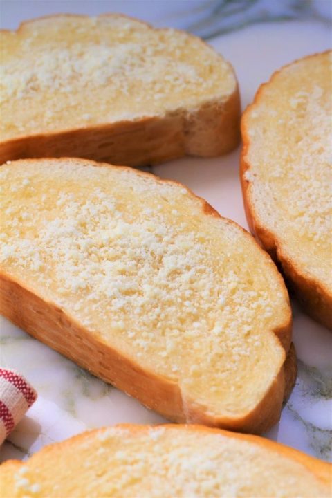 Sizzler Knock-off Cheese Toast - My Recipe Treasures