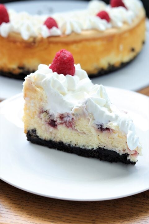 White Chocolate Raspberry Cheesecake - My Recipe Treasures
