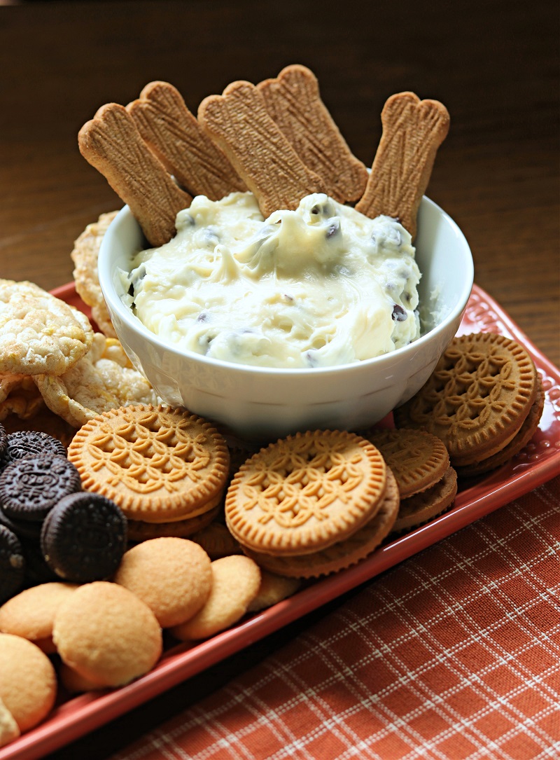 Mini Chocolate Chip Dip - My Recipe Treasures